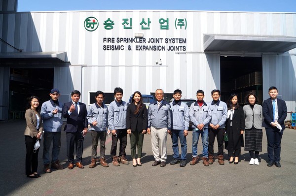 Chring Botum Rangsay 주한 캄보디아 대사, ㈜승진산업 캄보디아 근로자 찾아 '힘찬 격려와 응원'